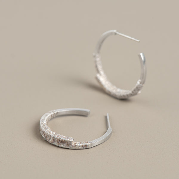 Slim Thread Texture Hoops | Boom Gallery