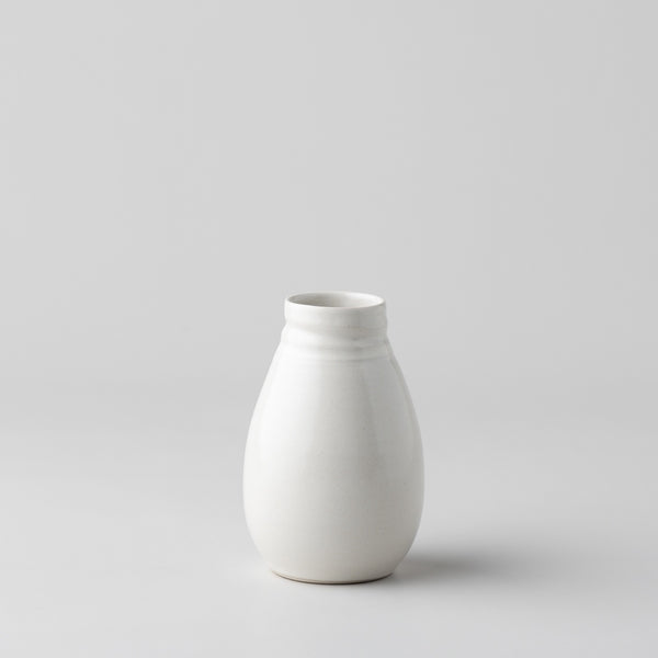 'Small Vase (white)' by Ana Maria Hernandez Jensen For Sale